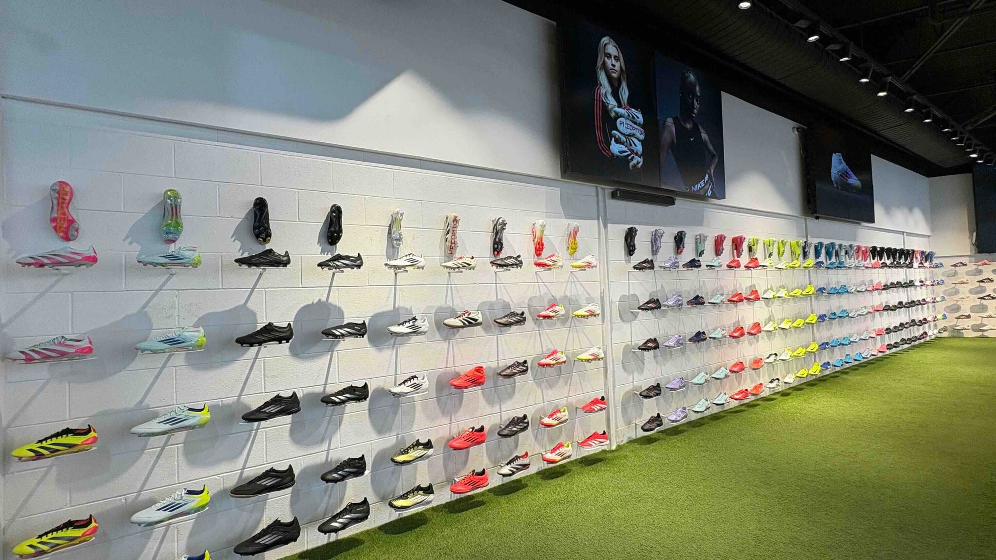 Best Soccer Cleats by Position (2026): Attack, Midfield & Defense ...